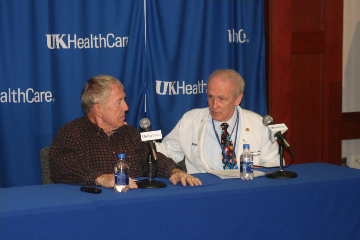 Parkinson's patient experiences symptom relie | EurekAlert!