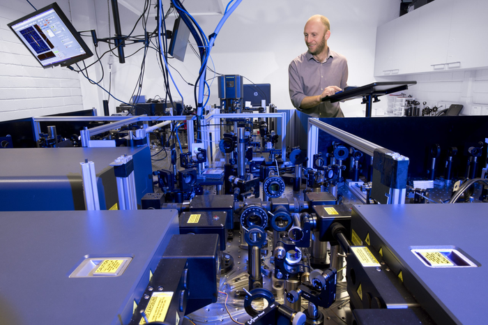 ultrafast spectroscopy lab [IMAGE] | EurekAlert! Science News Releases
