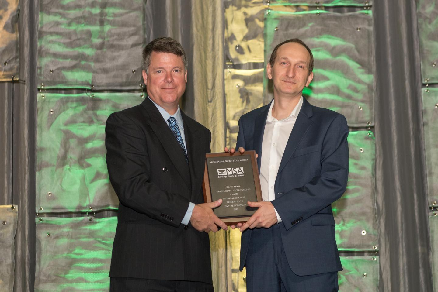 Dmitri Zakharov Receiving 2019 [IMAGE] | EurekAlert! Science News Releases