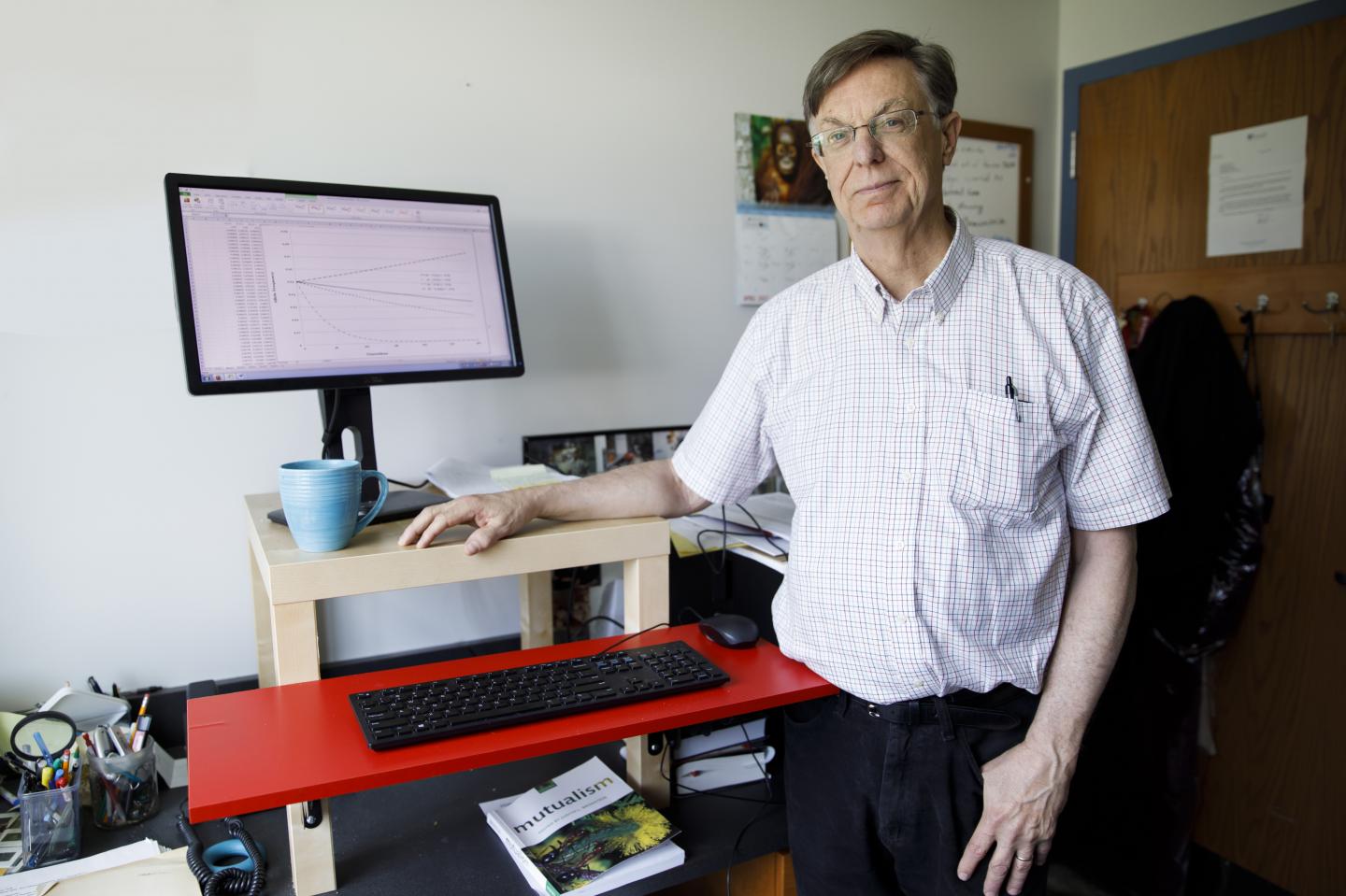 Michael J. Wade, Indiana Unive [IMAGE] | EurekAlert! Science News Releases