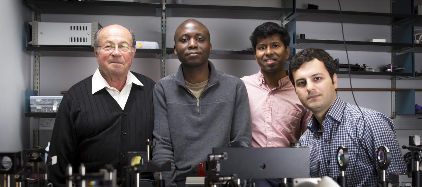 Kante Research Group Demonstra [IMAGE] | EurekAlert! Science News Releases