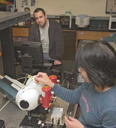 UTSA Physics Graduate Students [IMAGE] | EurekAlert! Science News Releases