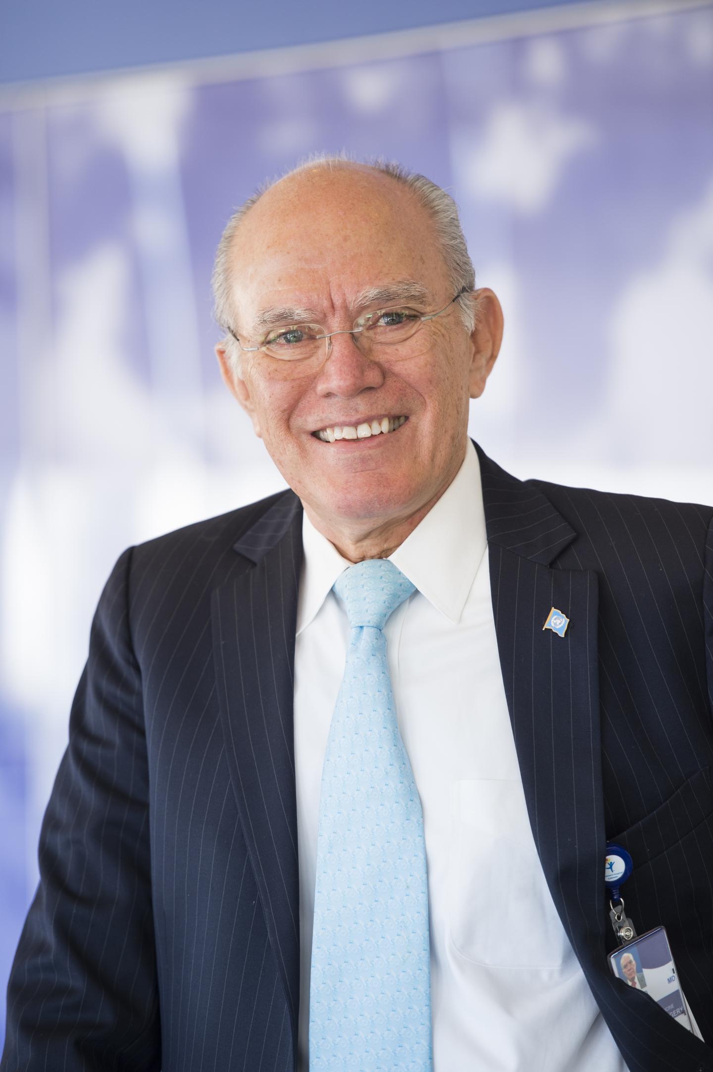 Children's Hospital Colorado surgeon receives | EurekAlert!