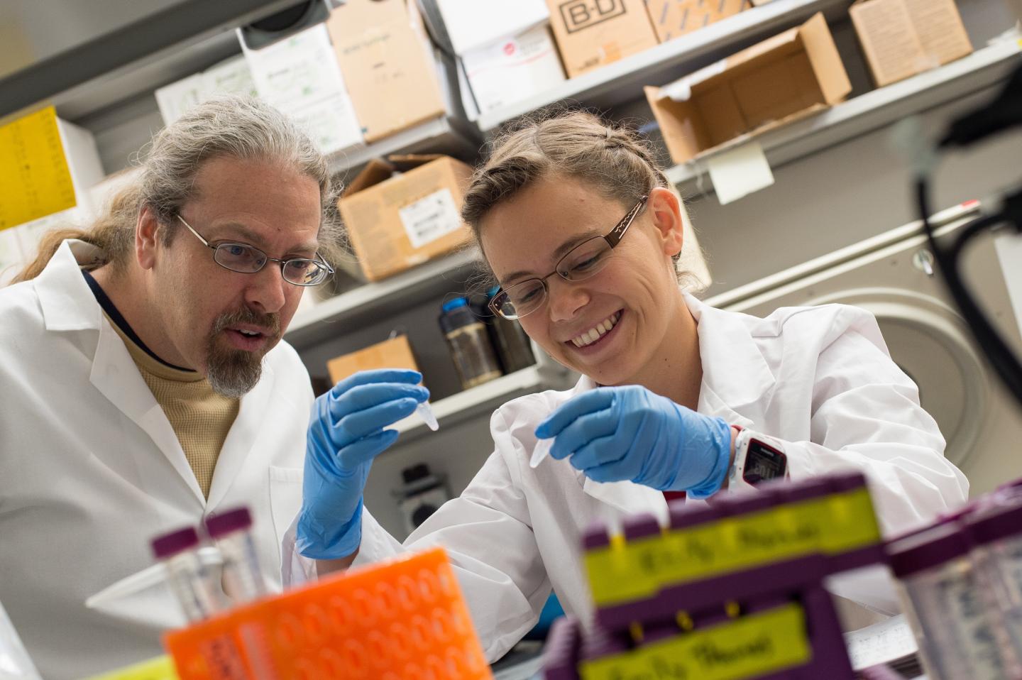 Jonathan Silberg and Emily Tho [IMAGE] | EurekAlert! Science News Releases