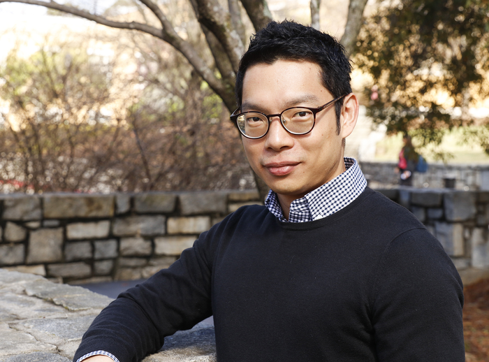 Plastic bag bans may unintentionally drive ot | EurekAlert!