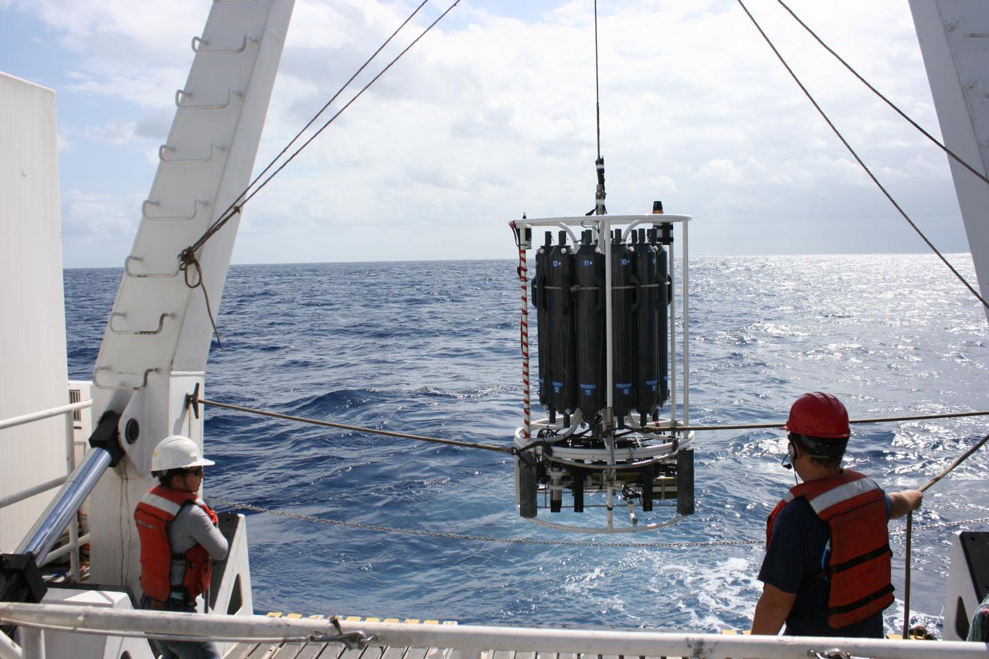 Water Sampler Deployed in the [IMAGE] | EurekAlert! Science News Releases