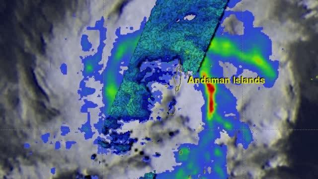 GPM Sees Tropical Cyclone Vardah Intensifying | EurekAlert!