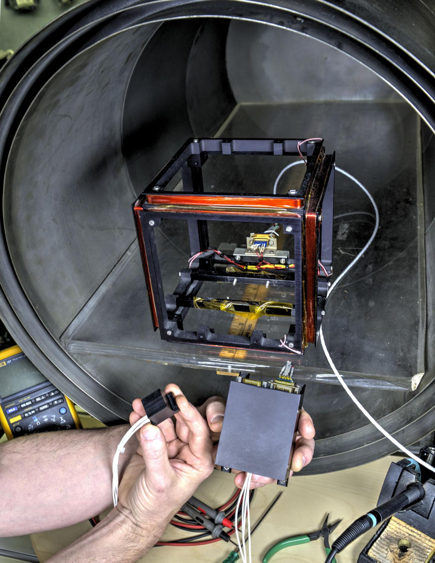 Prototype Hybrid Magnetometer [IMAGE] | EurekAlert! Science News Releases