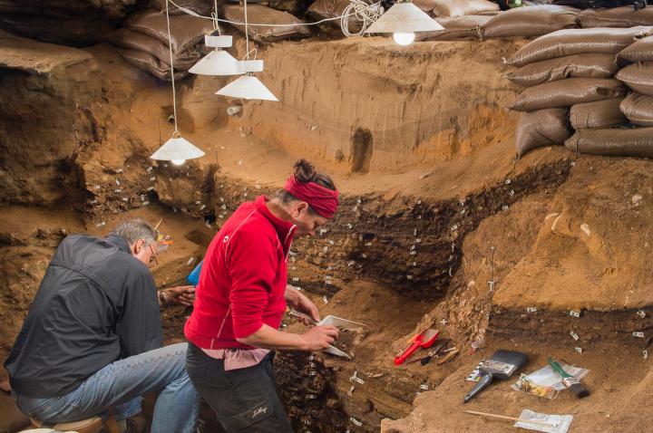Blombos Cave [IMAGE] | EurekAlert! Science News Releases