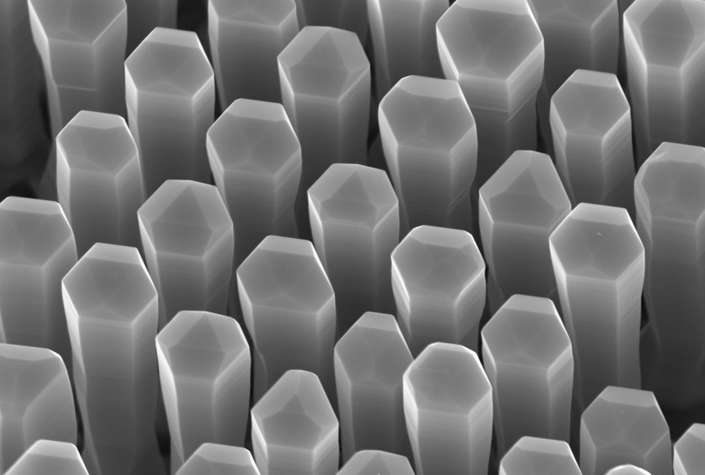 Hexagonal silicon [IMAGE] | EurekAlert! Science News Releases