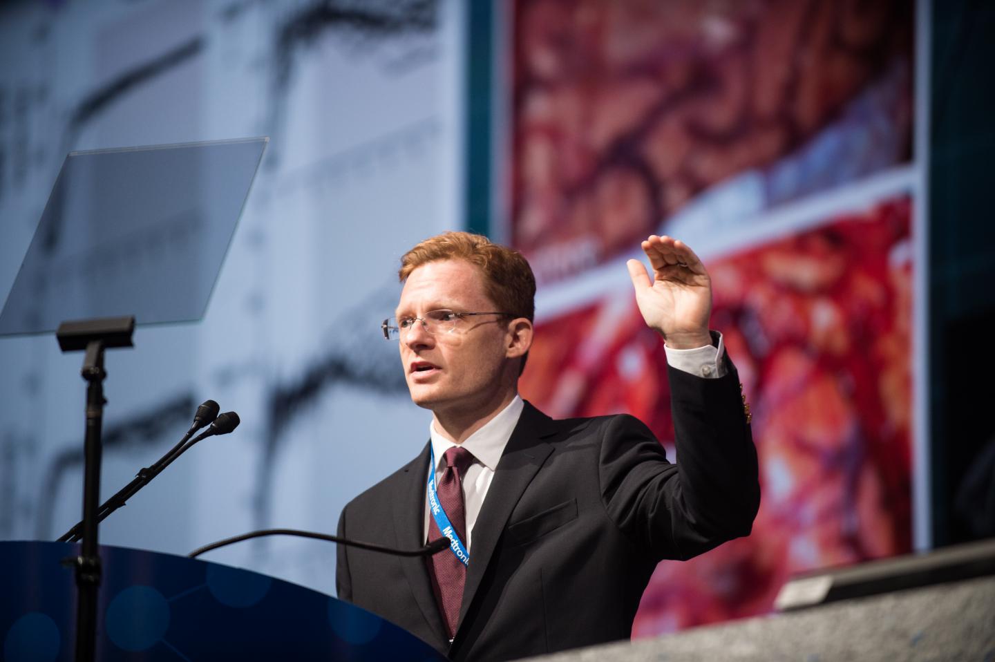 Penn Medicine neurosurgeon named alpha Omega | EurekAlert!