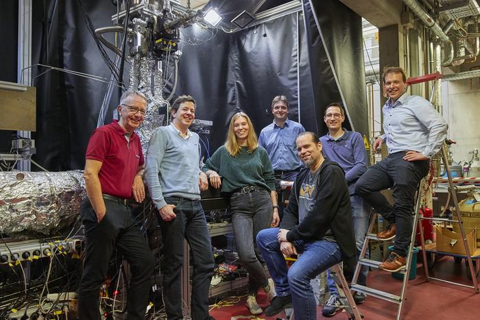 COLTRIMS team [IMAGE] | EurekAlert! Science News Releases