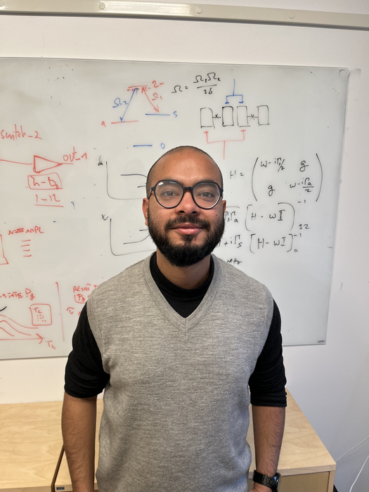 Using the power of symmetry for new quantum t | EurekAlert!