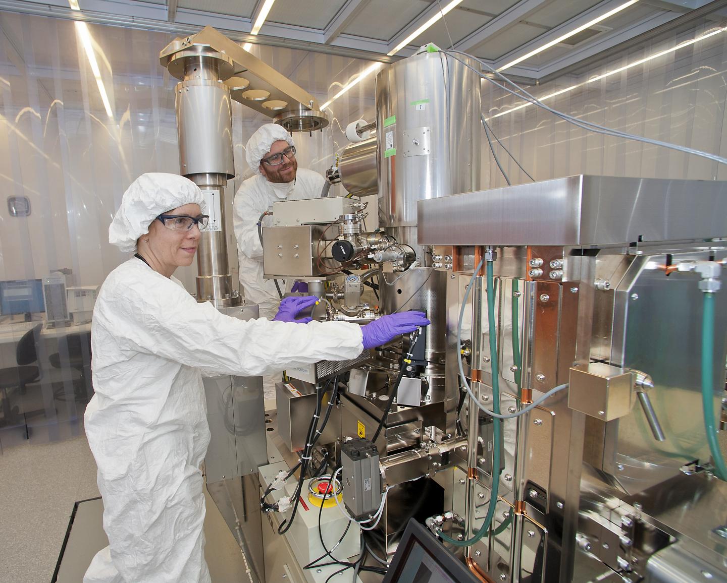 Cleanroom Researchers [IMAGE] | EurekAlert! Science News Releases