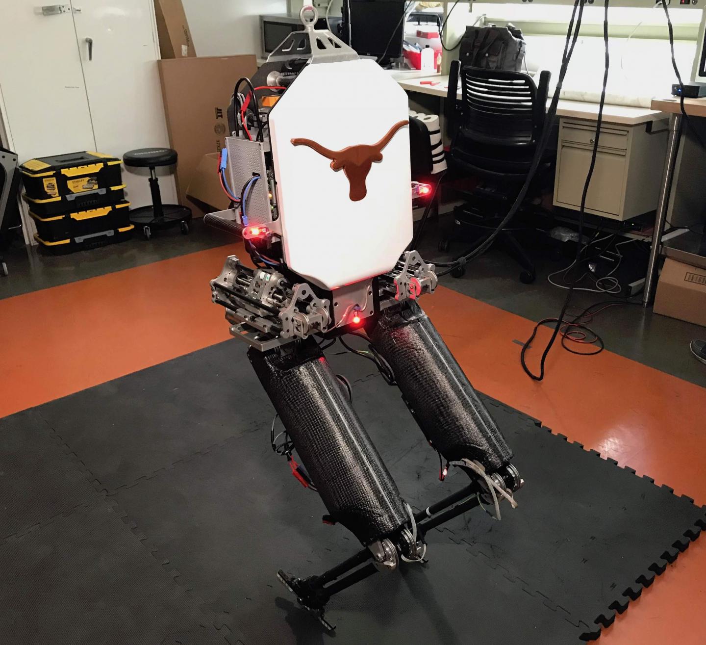 'Mercury' the Biped Robot Deve [IMAGE] | EurekAlert! Science News Releases