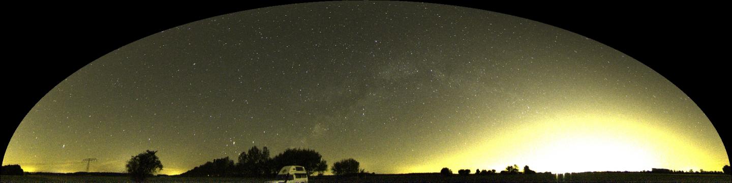 Skyglow Lights up the Sky of B [IMAGE] | EurekAlert! Science News Releases