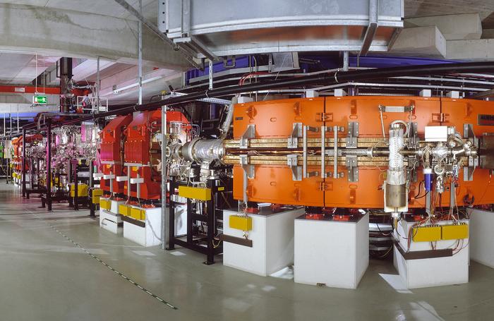 Experimental storage ring ESR [IMAGE] | EurekAlert! Science News Releases