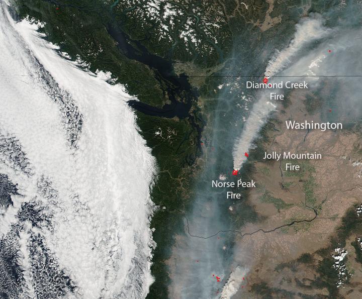 NASA Sees Washington State 'Under Fire' | EurekAlert!