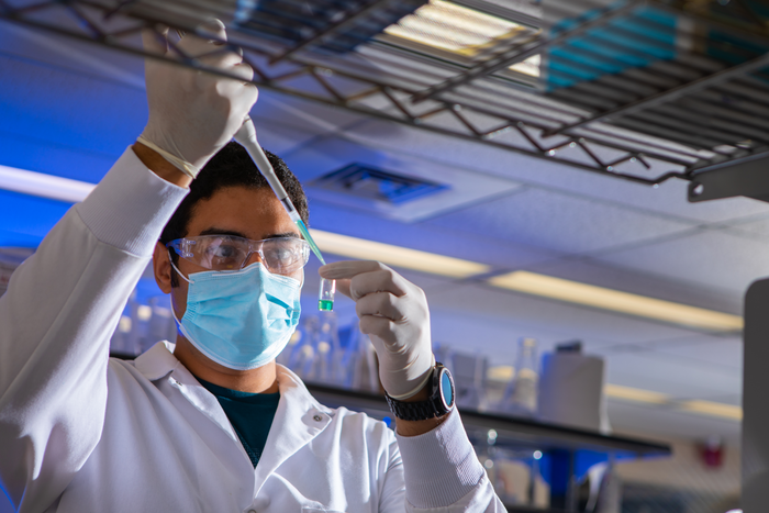 Lab work [IMAGE] | EurekAlert! Science News Releases