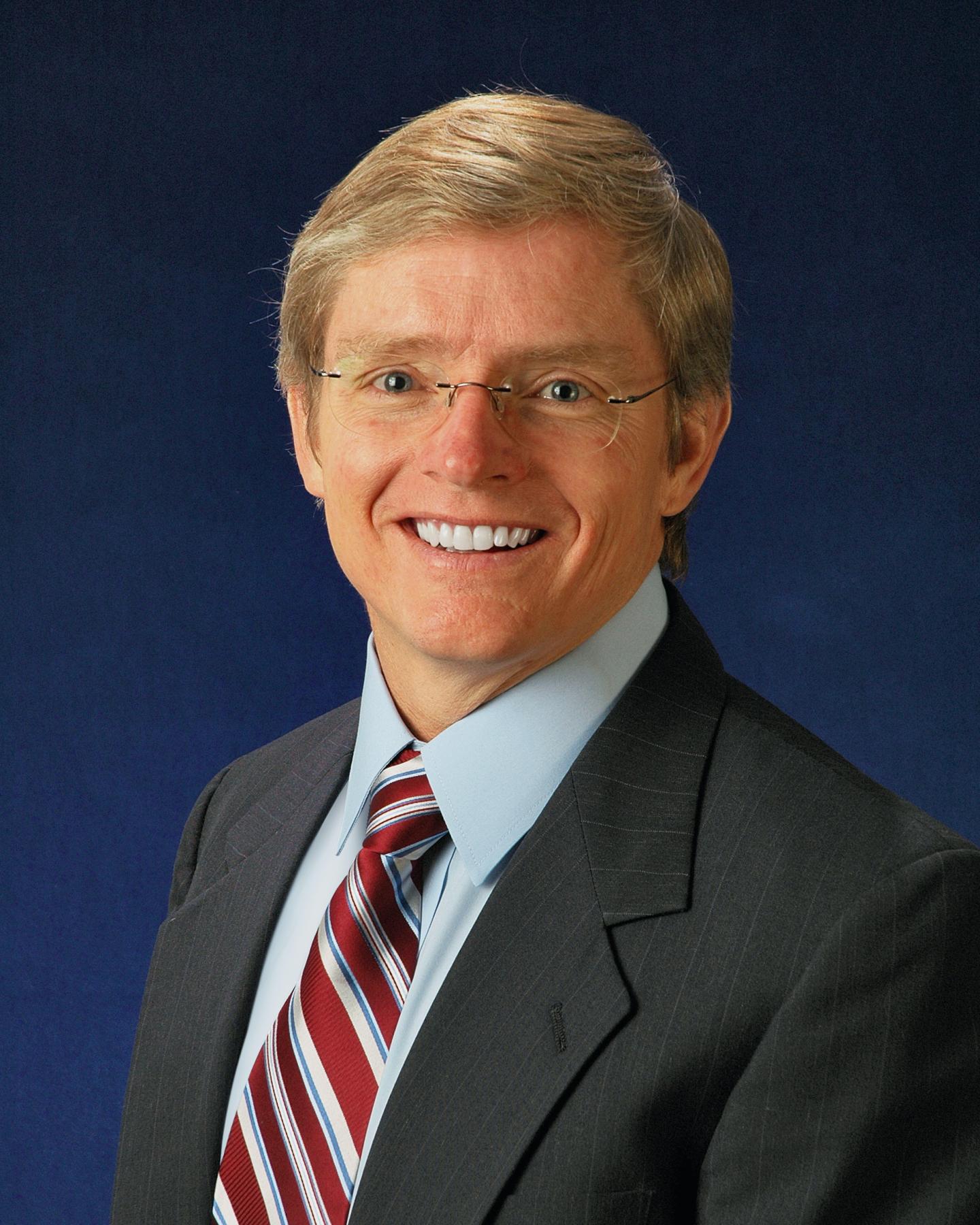 Hunn, Distinguished Alumnus honoree, says UTA | EurekAlert!