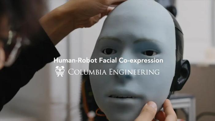 Robot, can you say ‘cheese’? | EurekAlert!