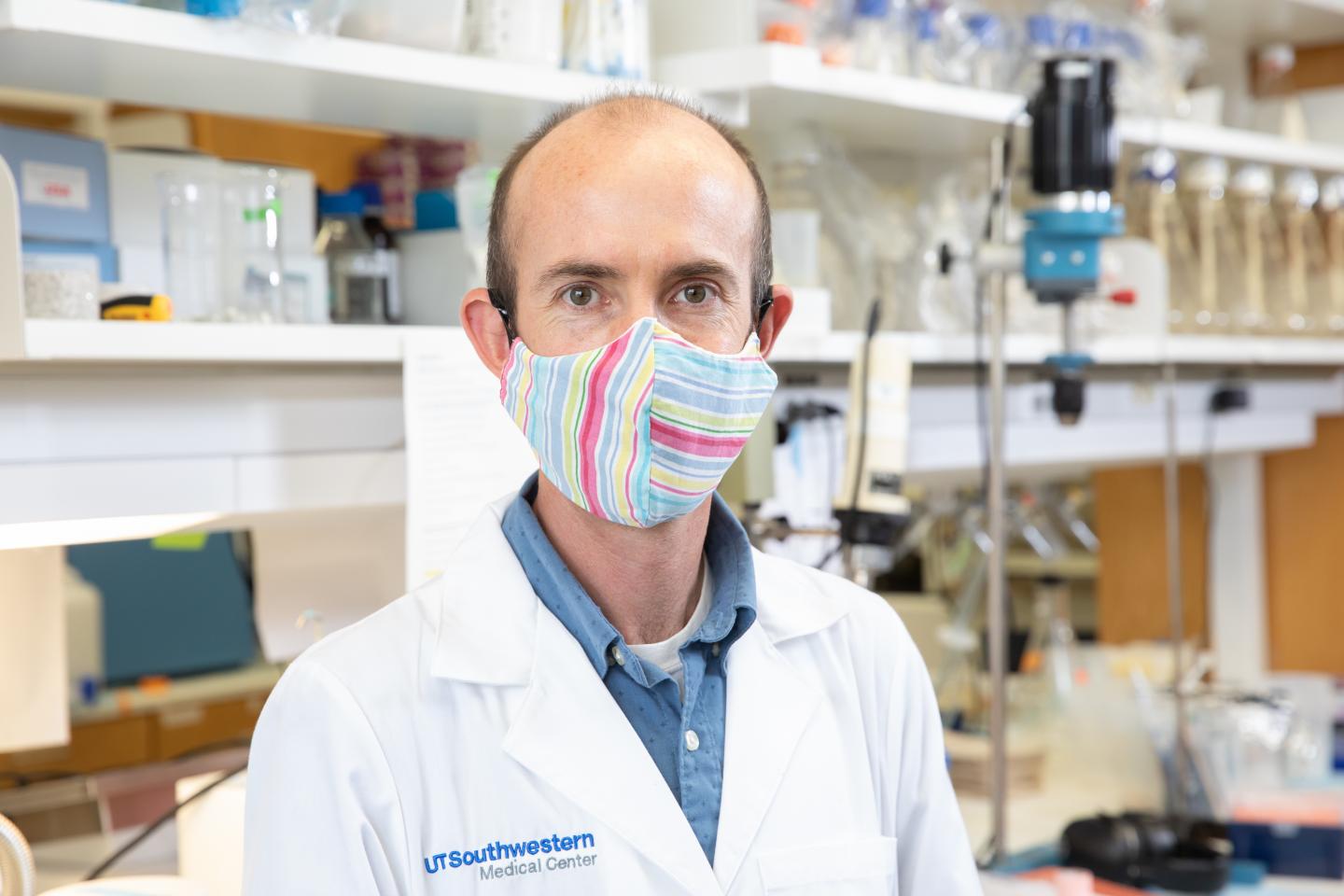 Ryan E. Hibbs, Ph.D. [IMAGE] | EurekAlert! Science News Releases