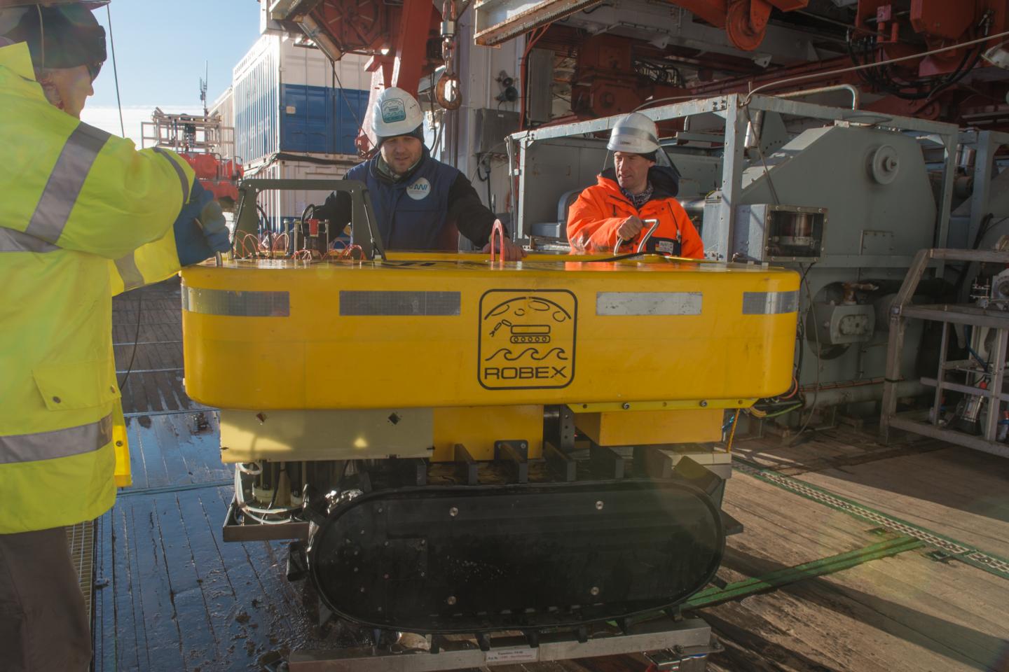 First Investigations of the Tr [IMAGE] | EurekAlert! Science News Releases