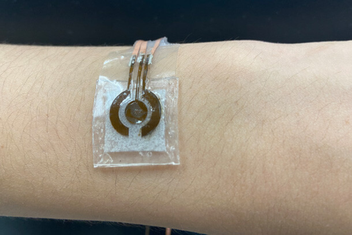 Monitoring glucose levels, no needles require | EurekAlert!