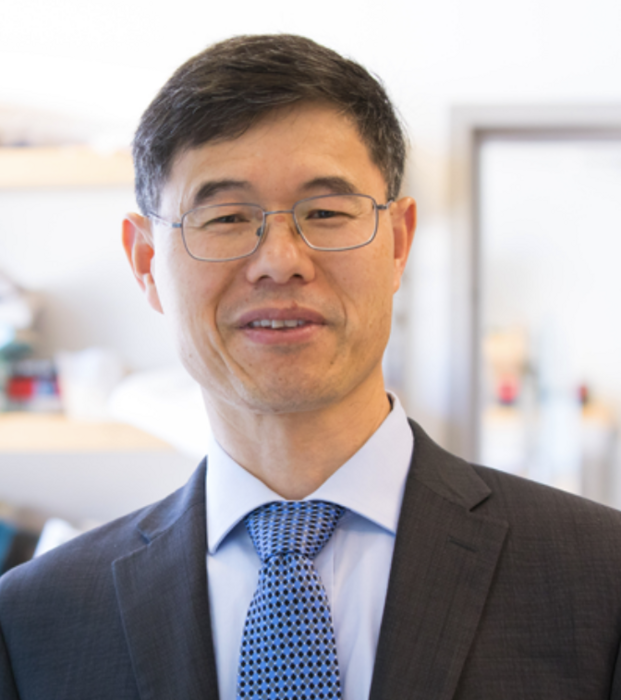 Wenbin Lin [IMAGE] | EurekAlert! Science News Releases