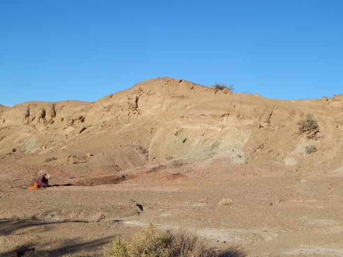 Geologic sampling [IMAGE] | EurekAlert! Science News Releases