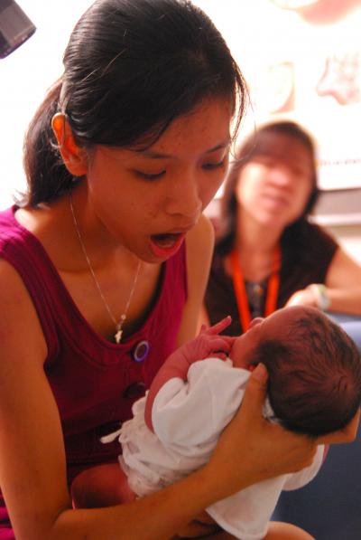 Facial Imitation Test [IMAGE] | EurekAlert! Science News Releases