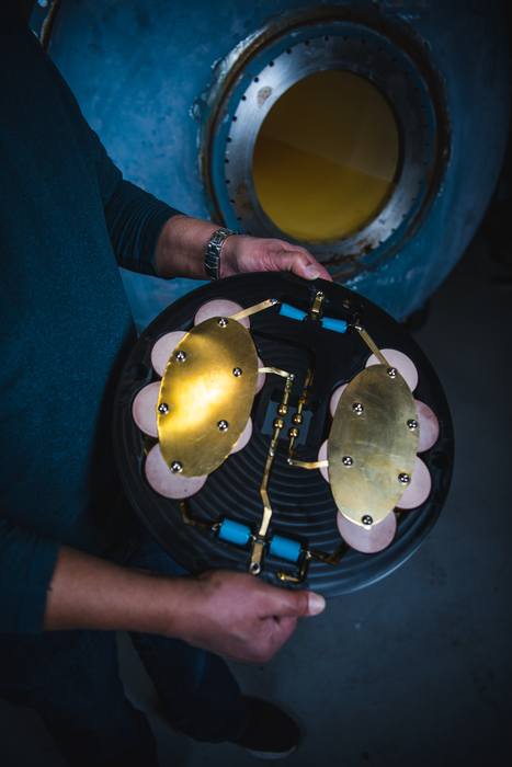 Redesigned pulsed-power capaci [IMAGE] | EurekAlert! Science News Releases