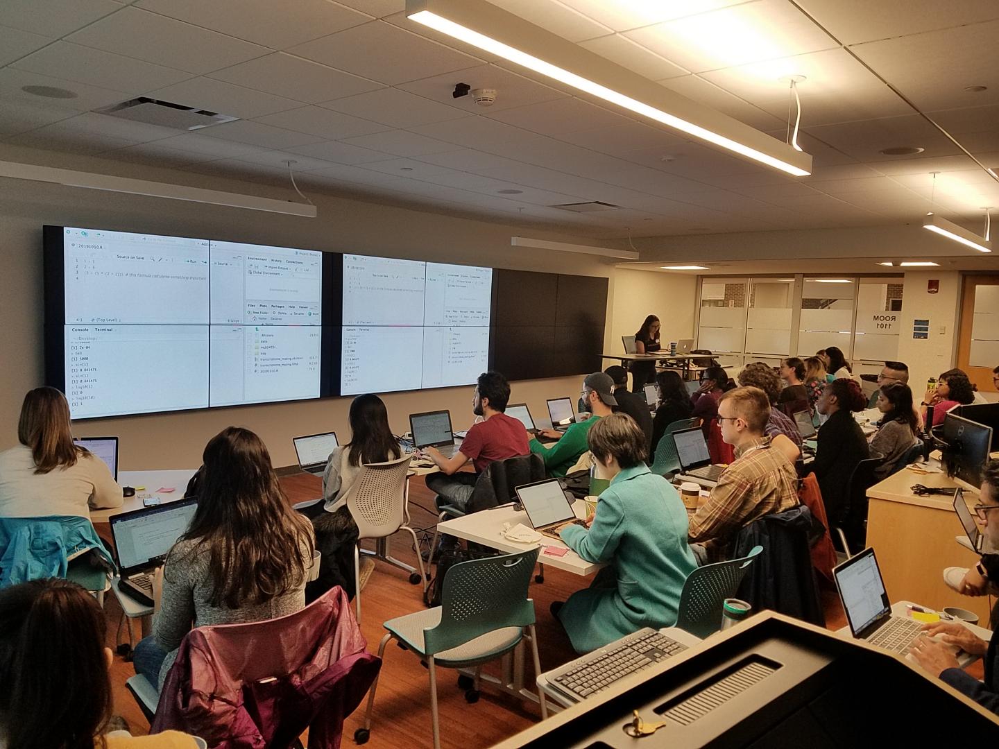 Learners Participate In a Carp [IMAGE] | EurekAlert! Science News Releases