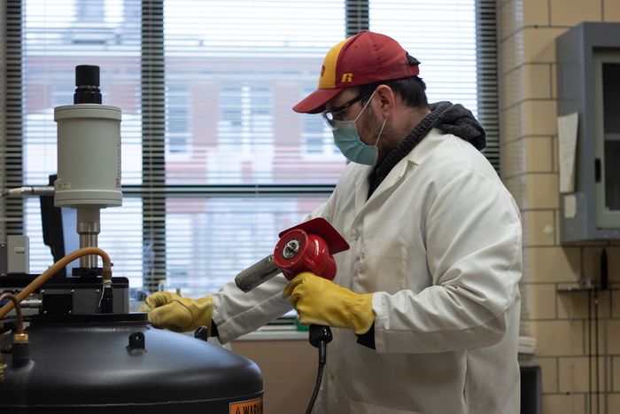 Lab Work [IMAGE] | EurekAlert! Science News Releases