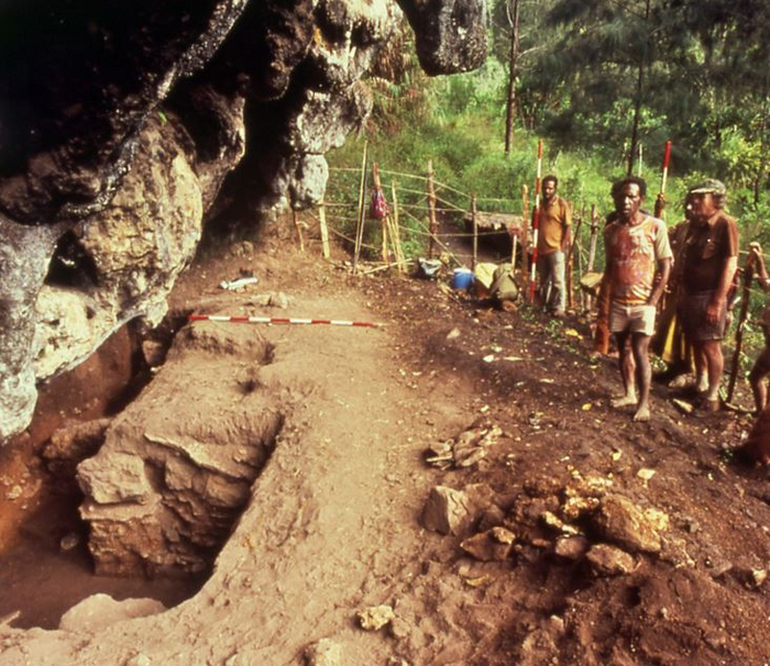 Nombe Rock Shelter [IMAGE] | EurekAlert! Science News Releases