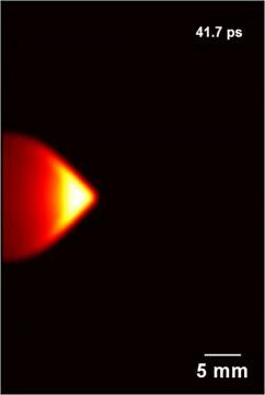 'Speed of Light' Camera Records Elusive Light | EurekAlert!