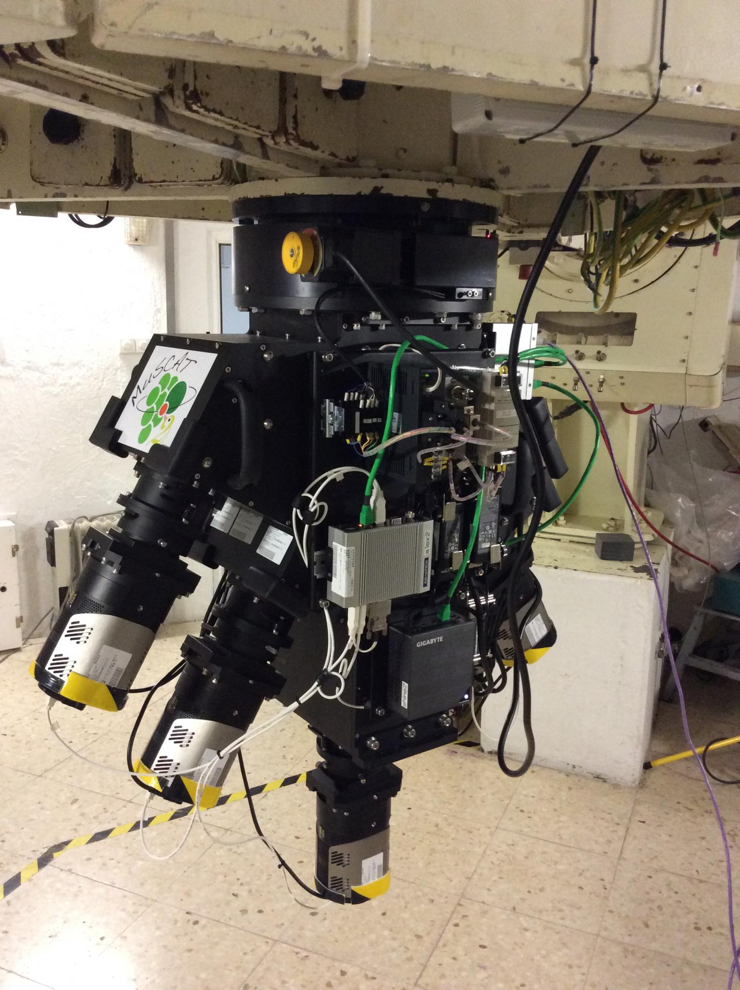第二の地球を発見するための新しい多色同時撮像カメラが完成 | EurekAlert!