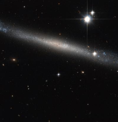Hubble Eyes the Needle Galaxy | EurekAlert!