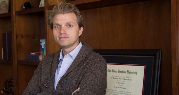 John W. Ayers [IMAGE] | EurekAlert! Science News Releases