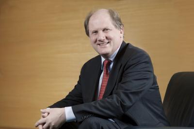 NTU provost, Professor Bertil Andersson, to r | EurekAlert!