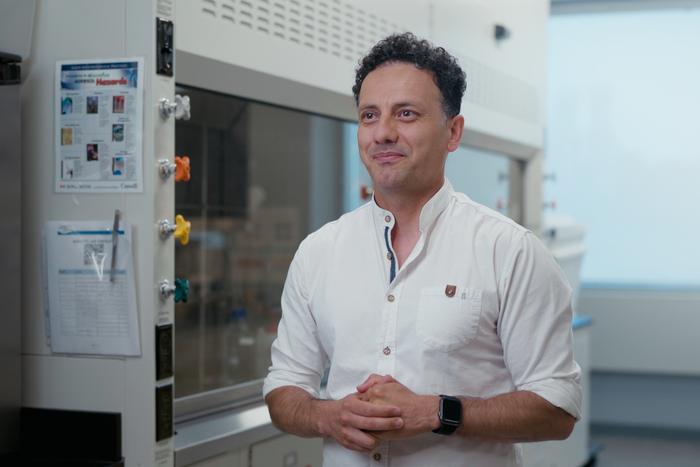 Tohid Didar [IMAGE] | EurekAlert! Science News Releases