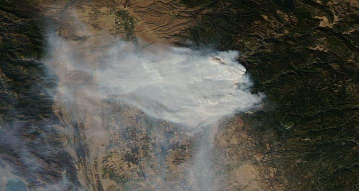 Raging Six-Day-Old Camp Fire Reaches 125,000 | EurekAlert!