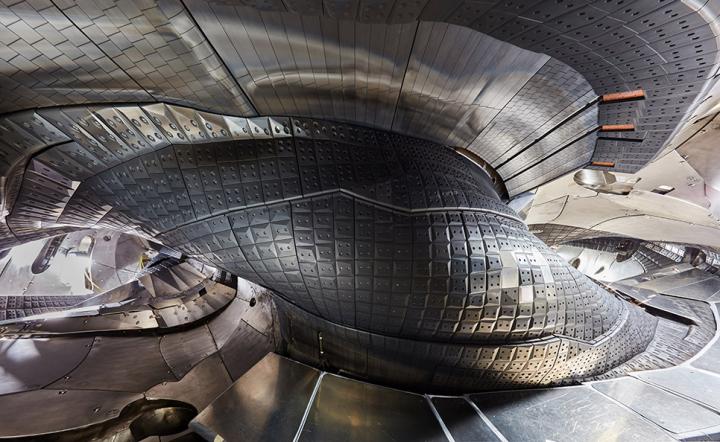 Peak performance: new stellarator experiments | EurekAlert!