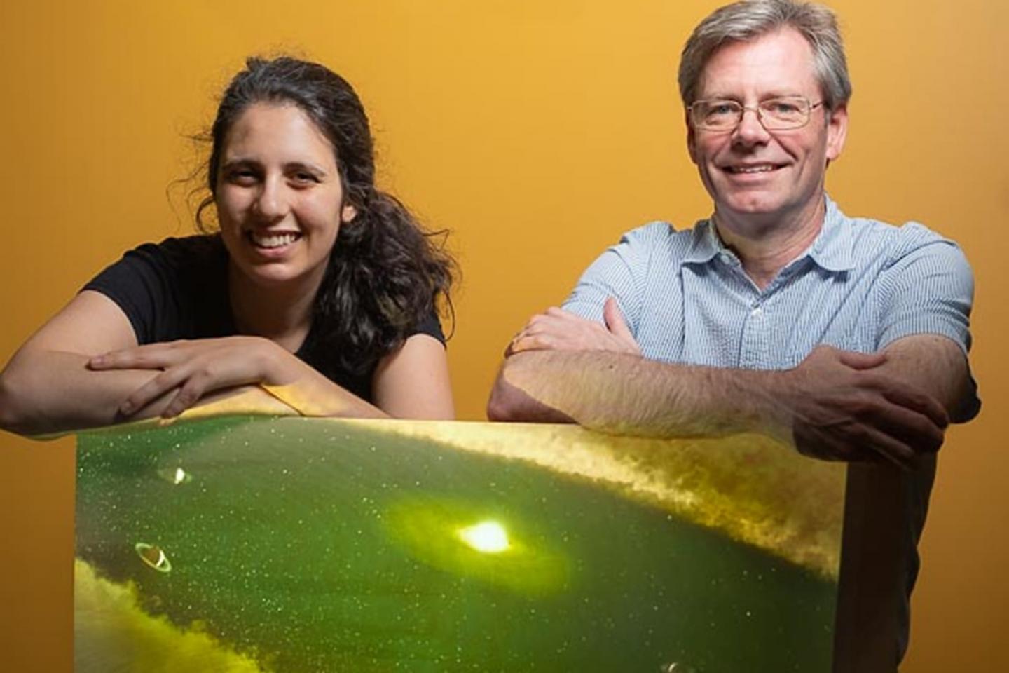 Laura Flagg and Christopher Jo [IMAGE] | EurekAlert! Science News Releases