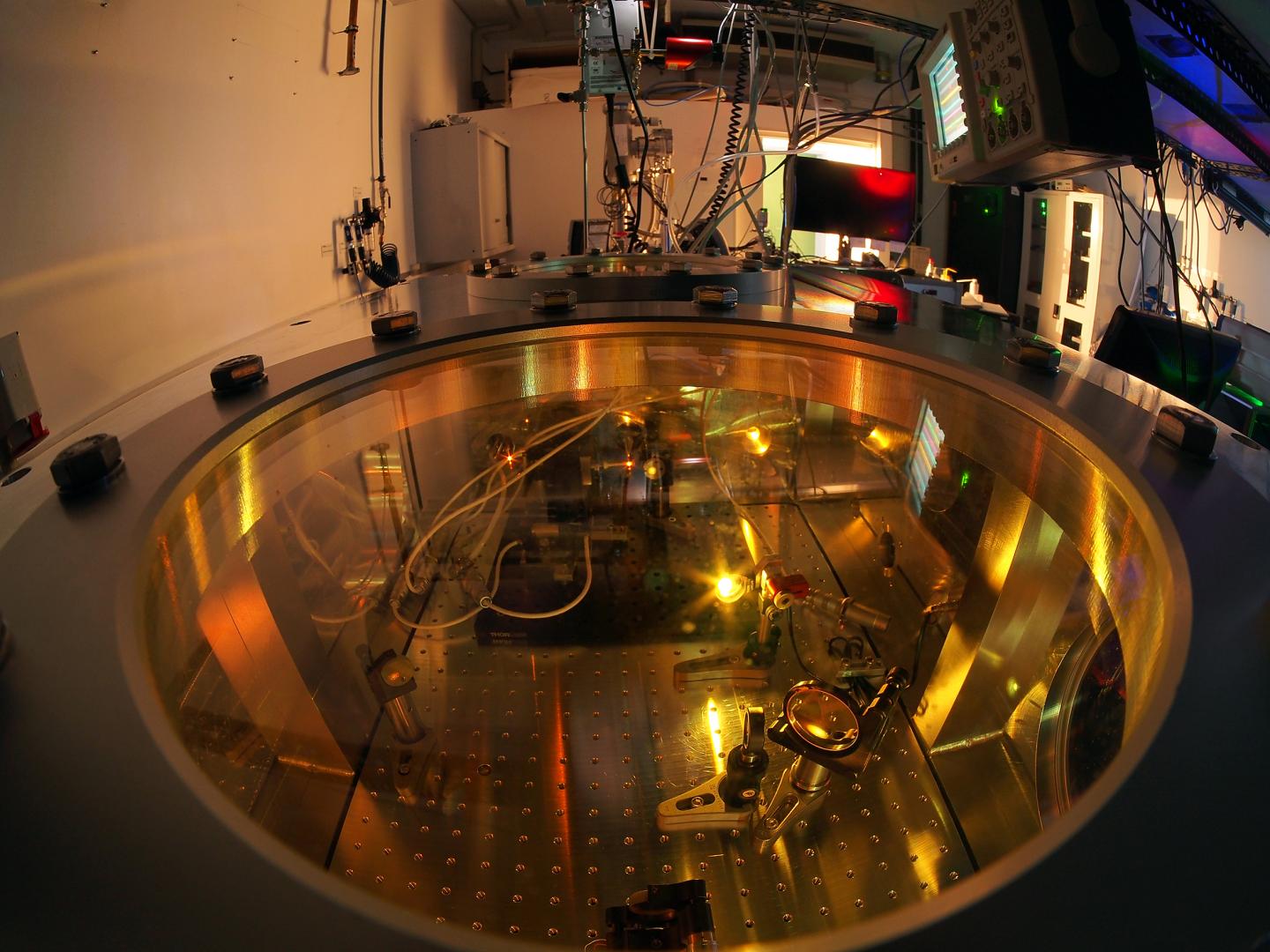 Measuring Chamber [IMAGE] | EurekAlert! Science News Releases