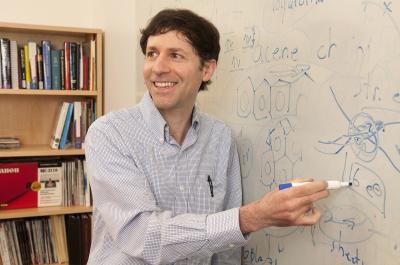 David Mazziotti, University of [IMAGE] | EurekAlert! Science News Releases