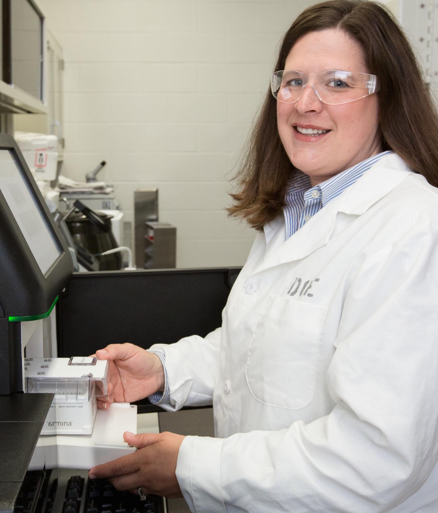 Dawn Klingeman, DOE/Oak Ridge [IMAGE] | EurekAlert! Science News Releases