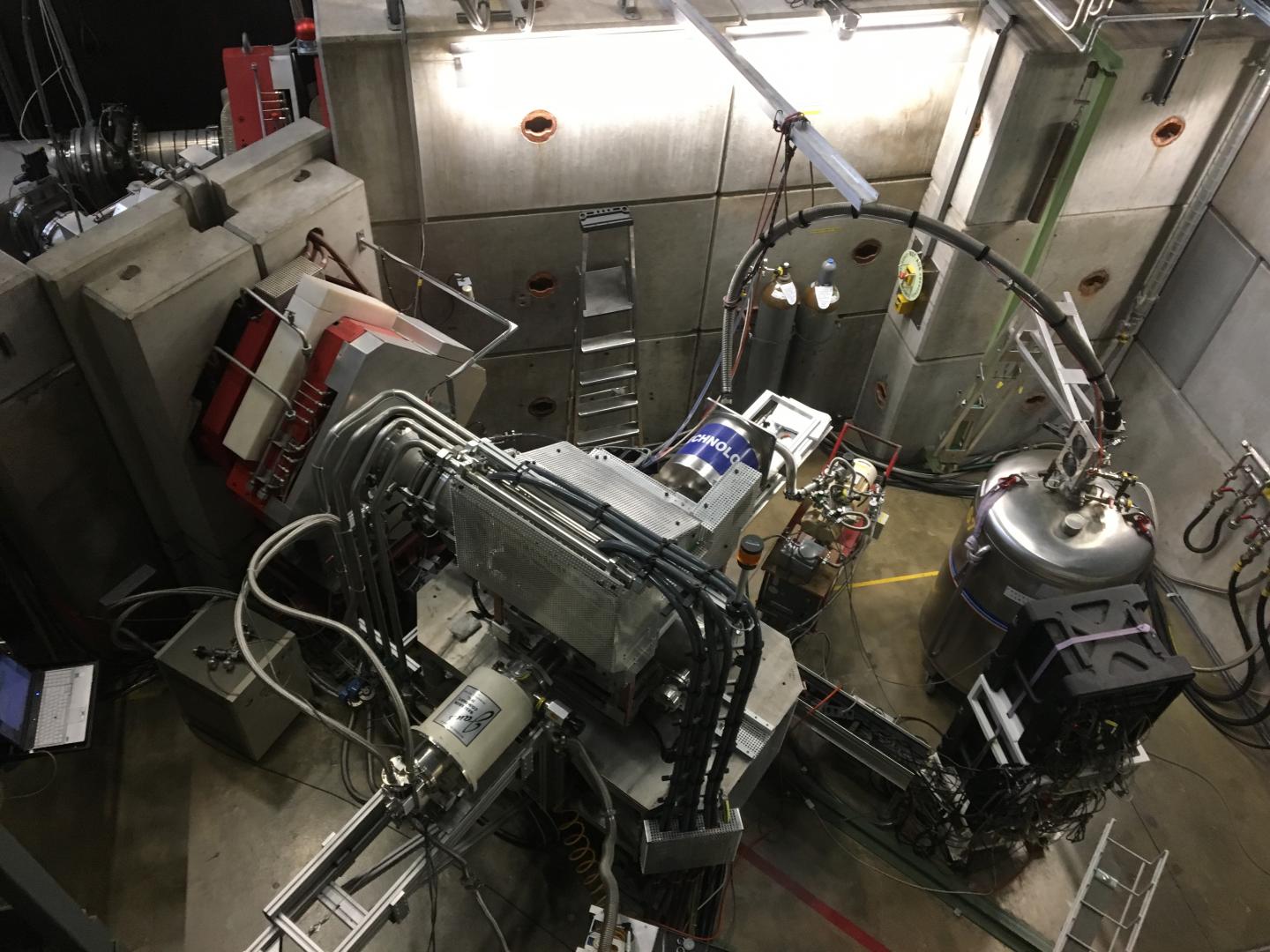 The Muon Spin Spectrometer [IMAGE] | EurekAlert! Science News Releases
