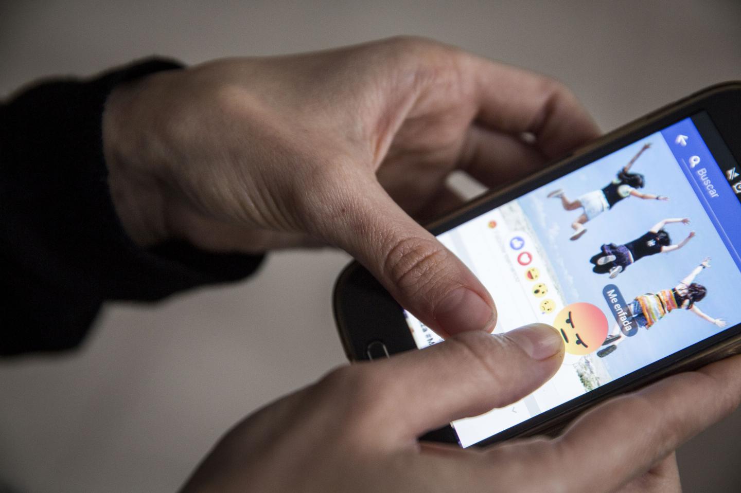 Discrimination on Facebook: A matter of gende | EurekAlert!