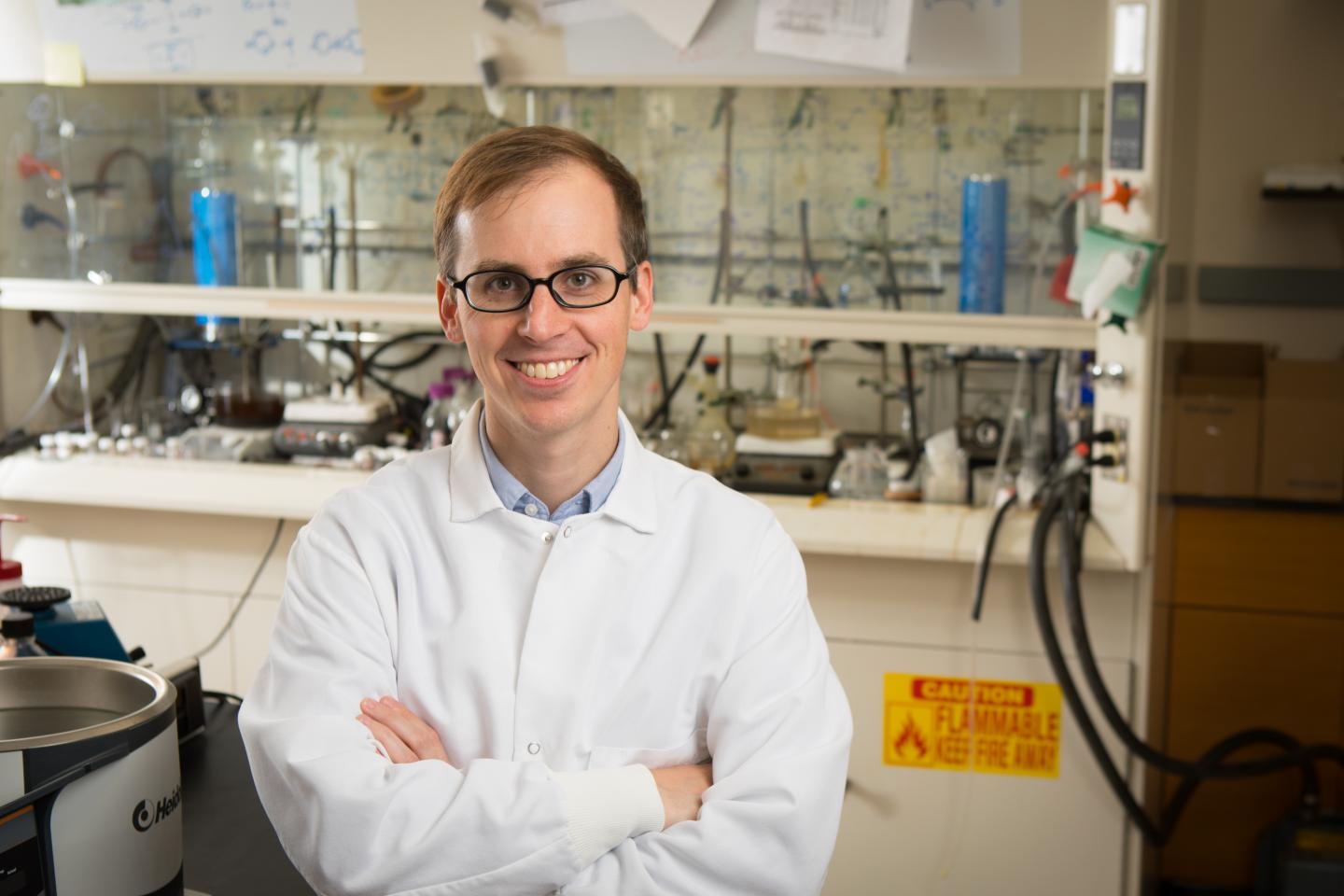 Timothy Cook, University at Bu [IMAGE] | EurekAlert! Science News Releases